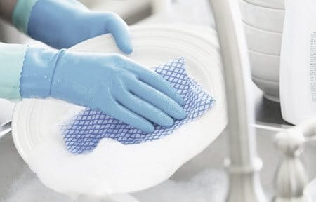 Pelle screpolata ed estremamente secca – rimedi | Eucerin